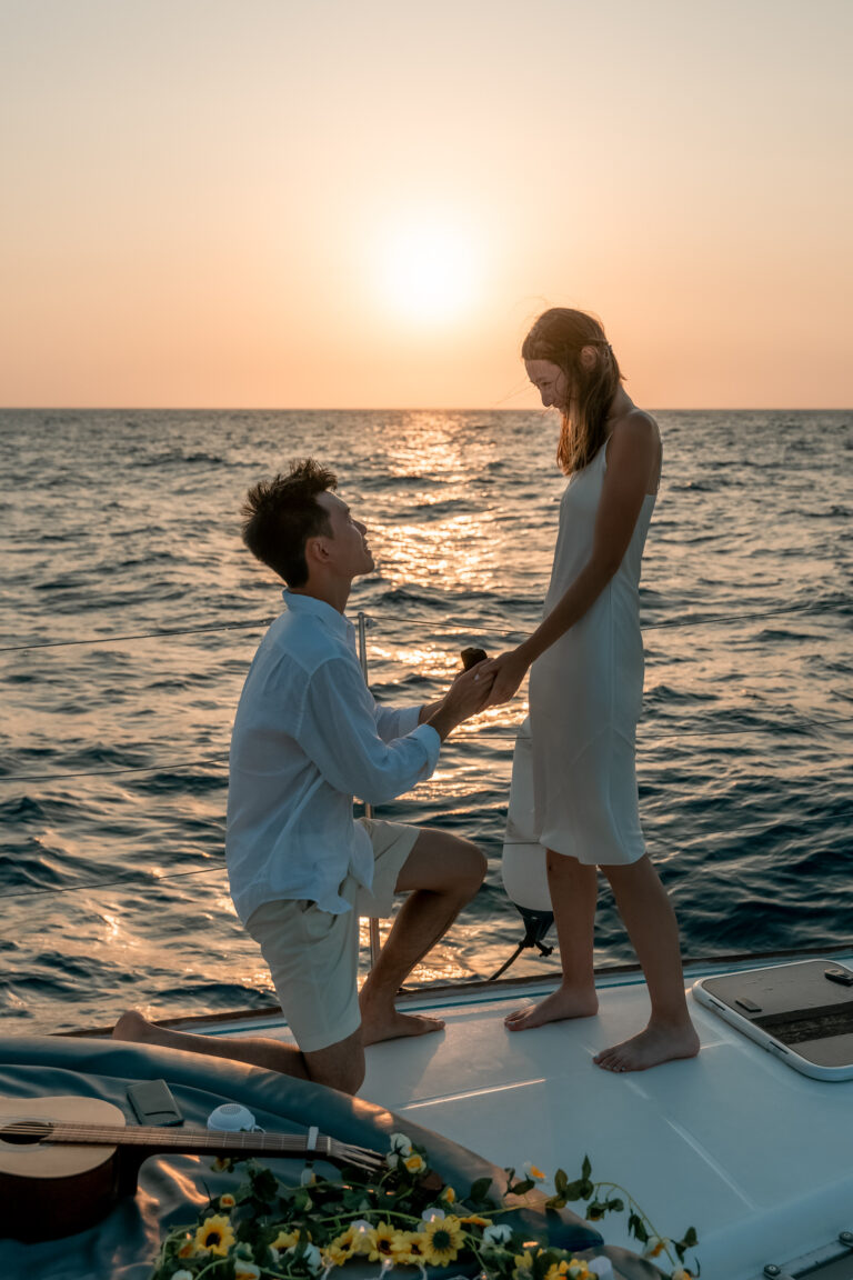 Santorini Proposal Sunset - Ippokampos Sailing Santorini Santorini Sailing Excursions